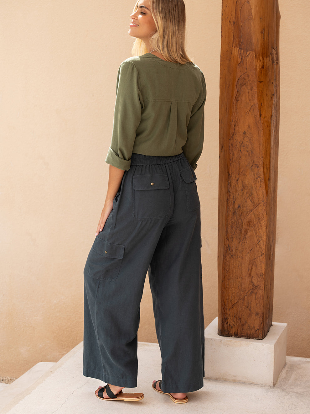 Crusoe Cargo Pants Charcoal | Soft Charcoal Cargo Pants – Nomad the Label US